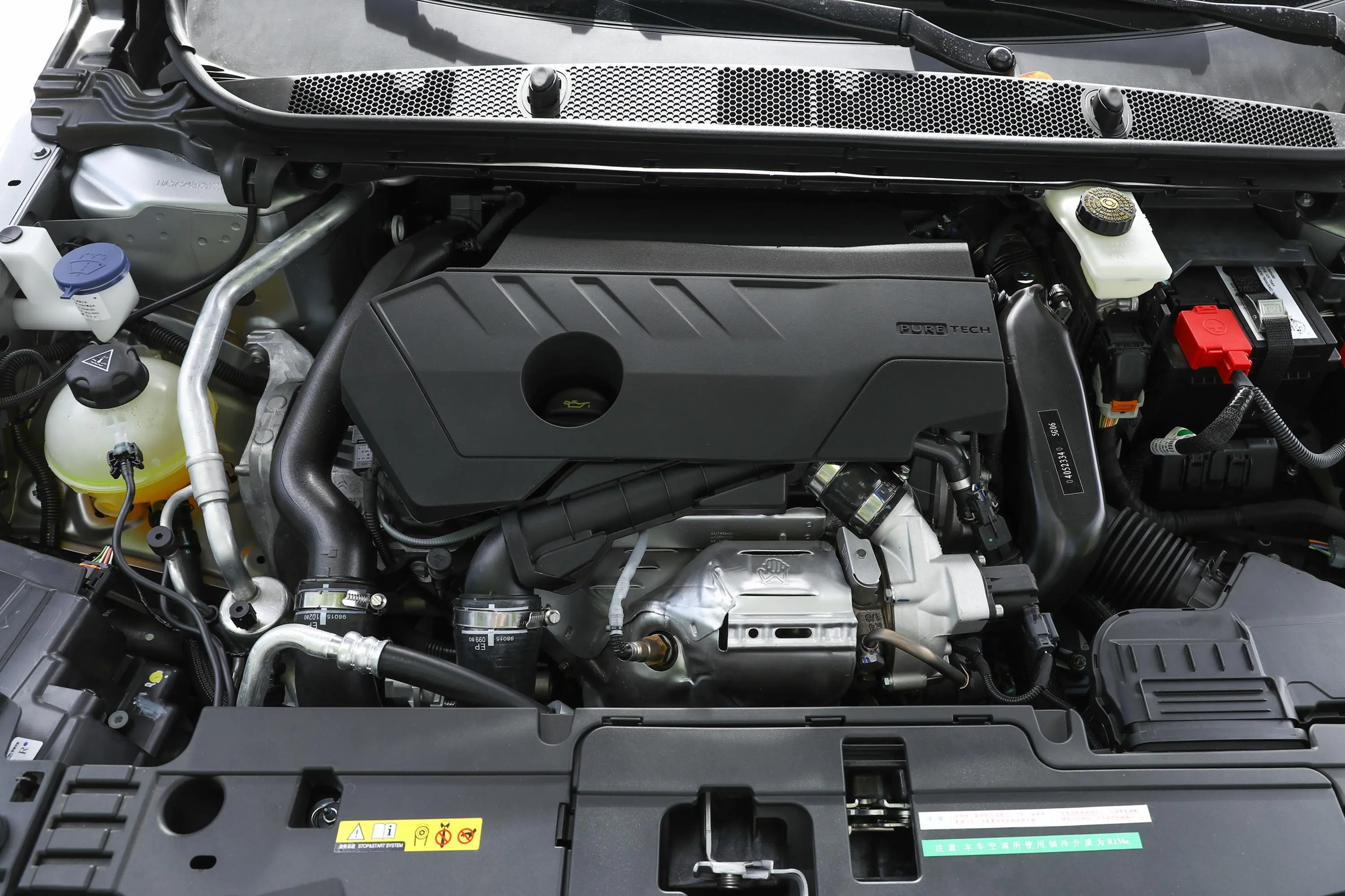 【标致4081.6T 逐梦版发动机特写图片-汽车图片大全】-易车