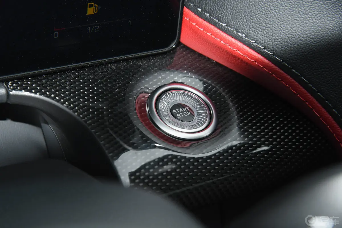 【红旗H62.0T 致臻版钥匙孔或一键启动按键图片-汽车图片大全】-易车