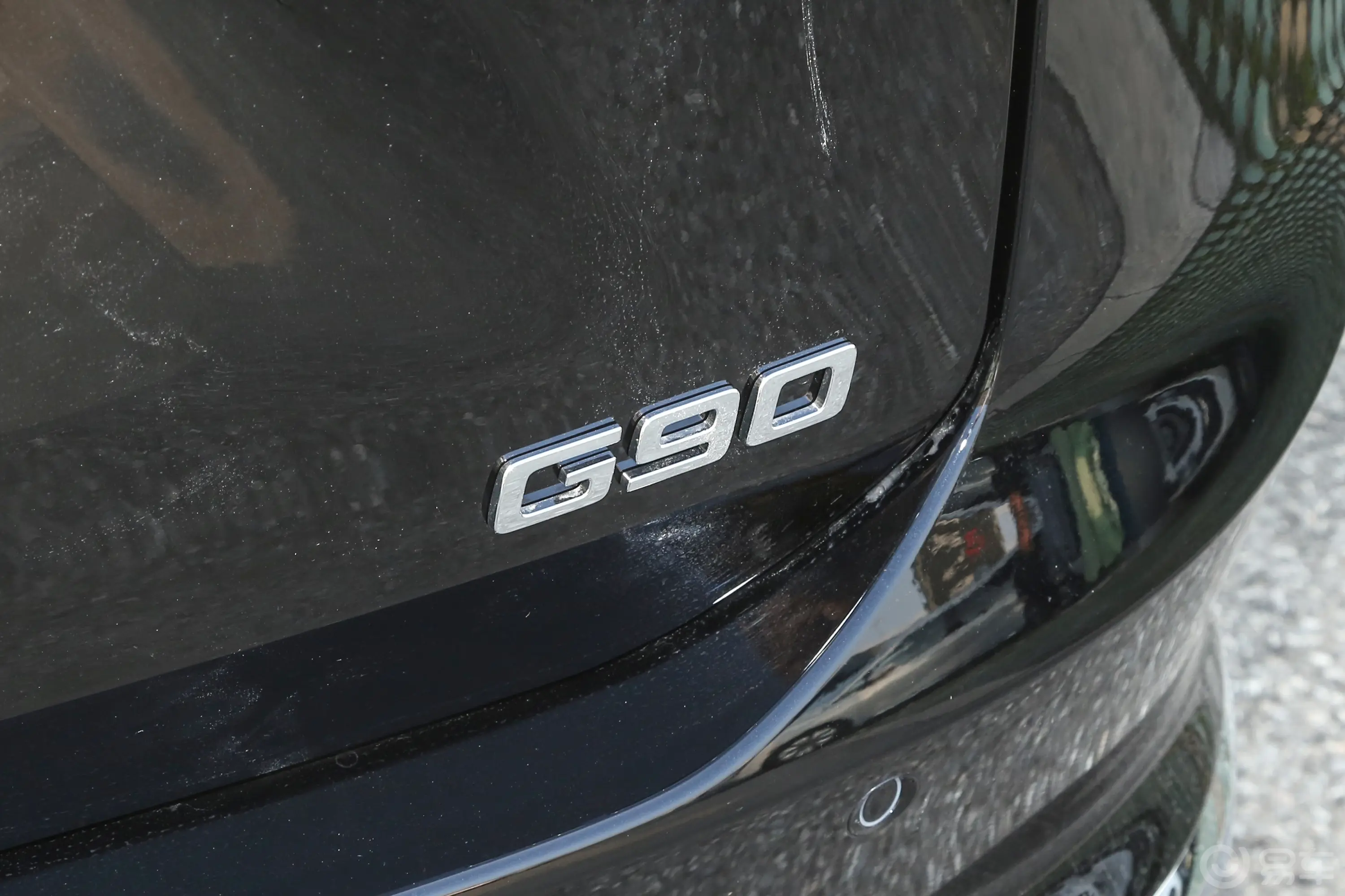 【大通G902.0T 星辉版 7座外观细节图片-汽车图片大全】-易车