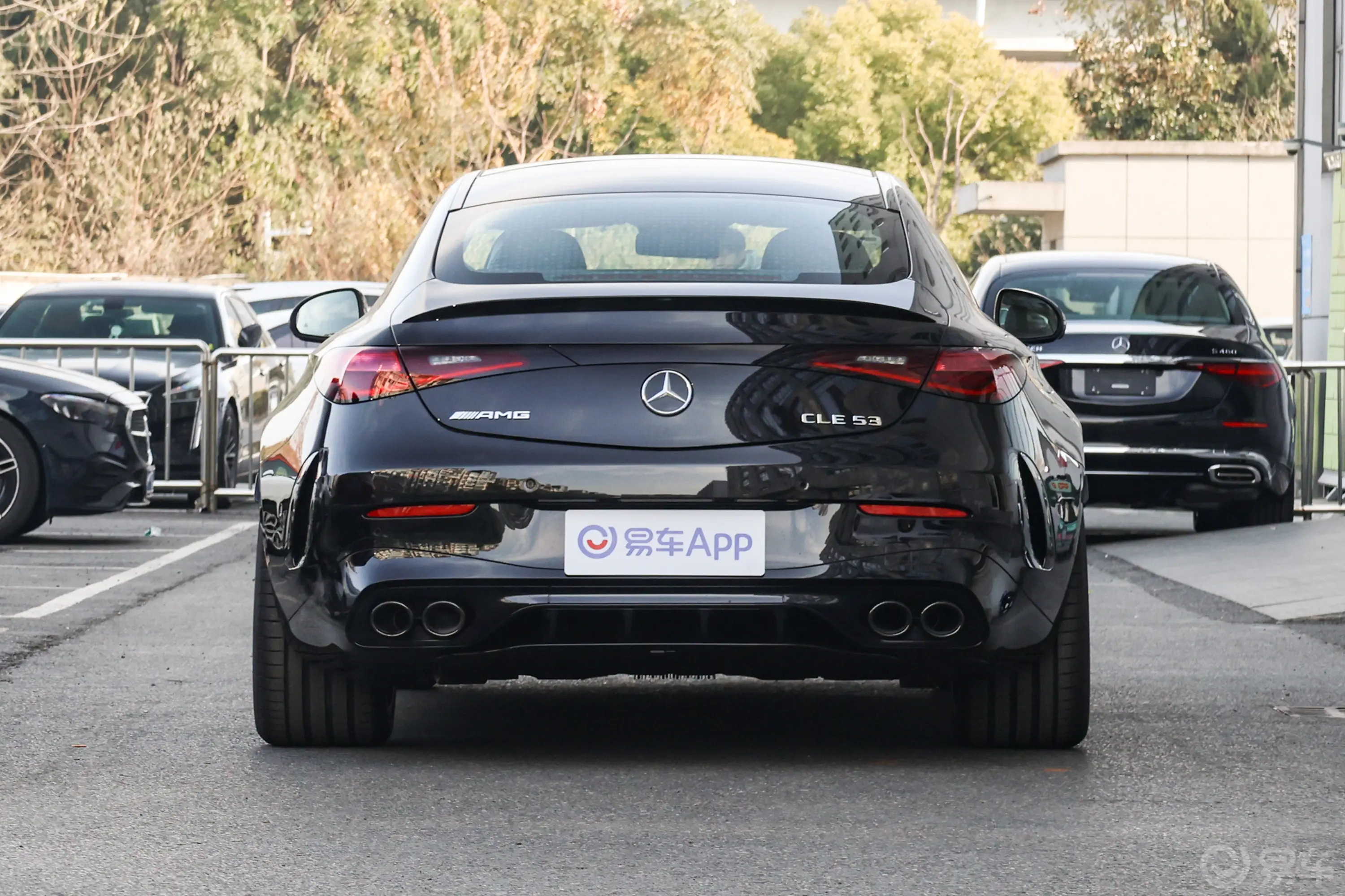 【奔驰CLE AMGAMG CLE 53 4MATIC+ 轿跑车正后水平图片-汽车图片大全】-易车