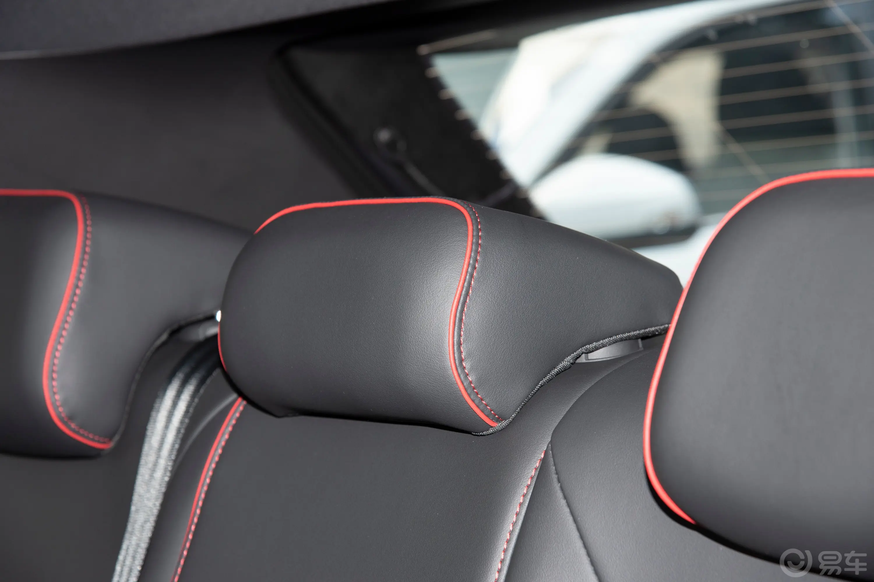 【大众ID.3GTX套件款 451km 极智版后排空间图片-汽车图片大全】-易车