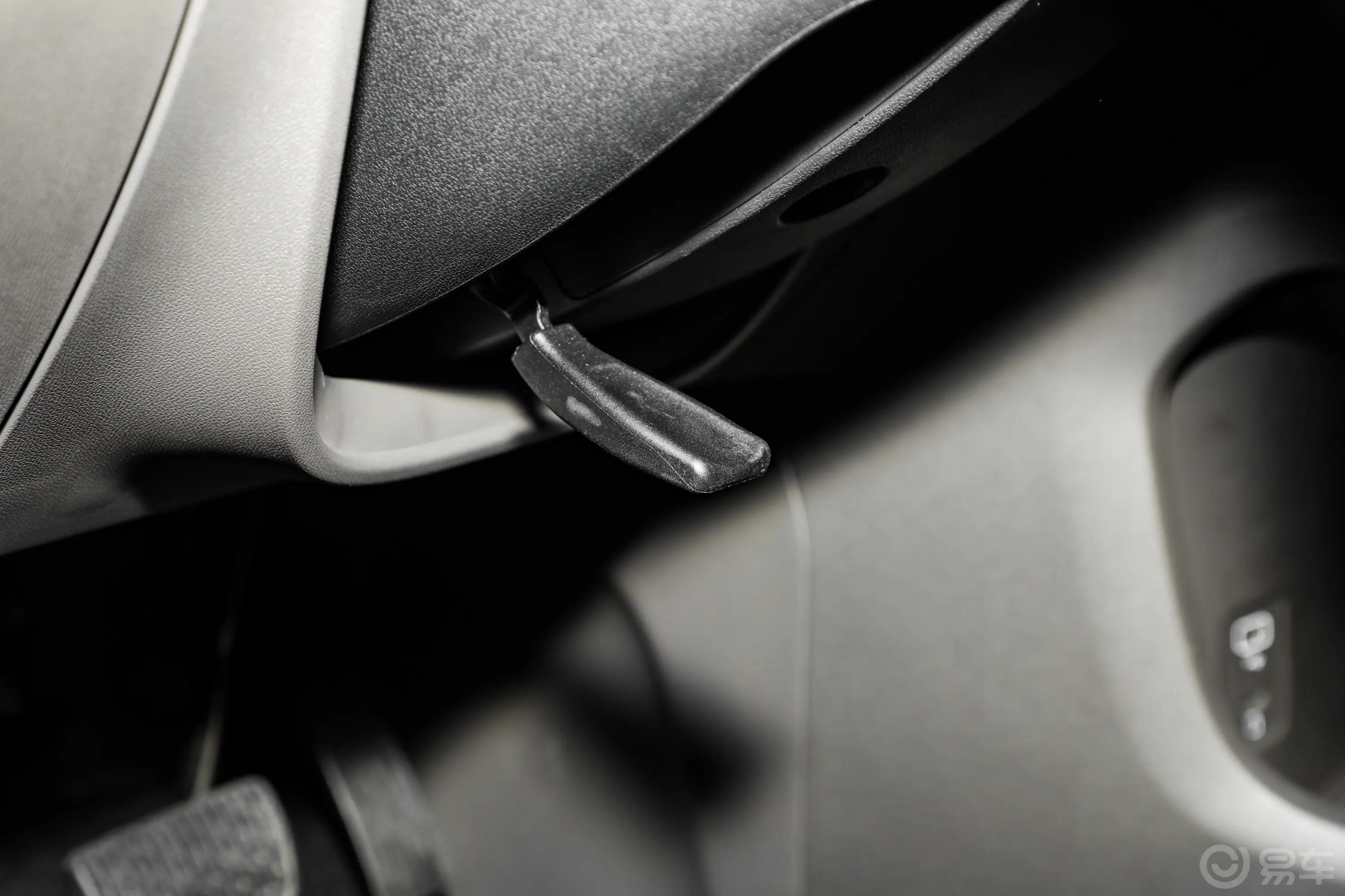 【尚界H5增程版 235km Max方向盘调节图片-汽车图片大全】-易车